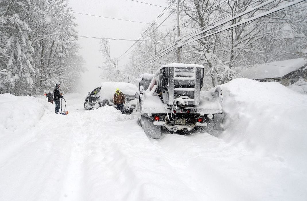 Feet Of Spring Snow Hit New Zealand Snowfields; B.C. And Utah’s Early ...