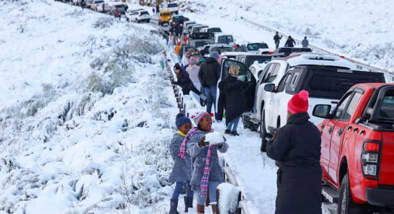 Yakutia’s Deep Freeze; South Africa’s First Major November Snow Since ...